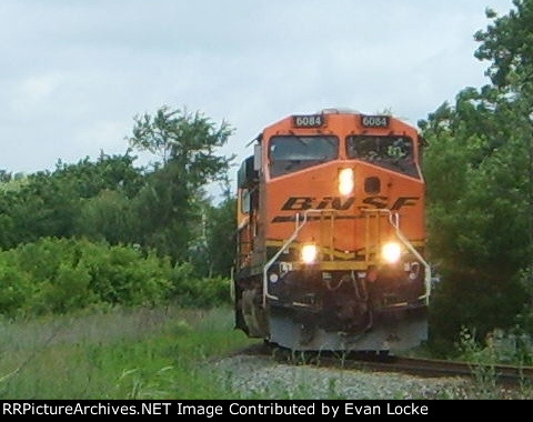 BNSF 6084 (ES44AC) Powers L501 Around the wye @ Durand, MI